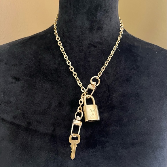 Louis Vuitton | Accessories | Louis Vuitton Lv Lock Key Set Plus A ...